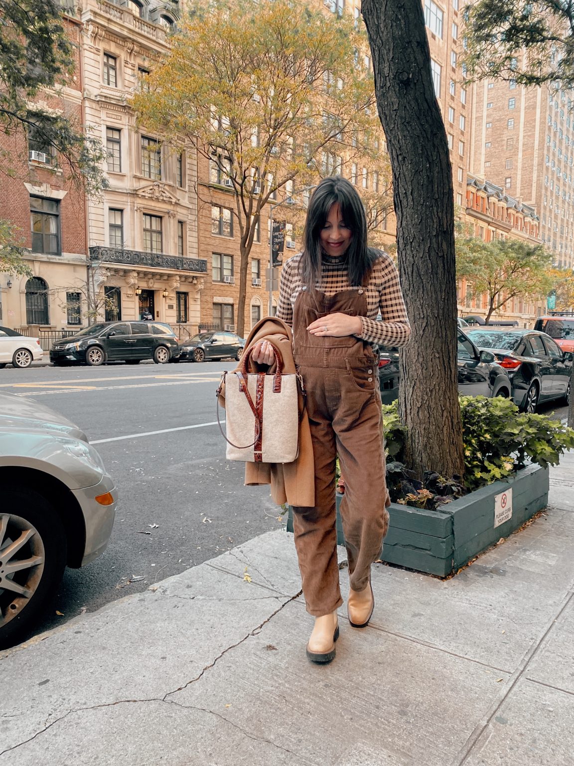 Bump-Friendly Fall Outfits- Pretty in the Pines